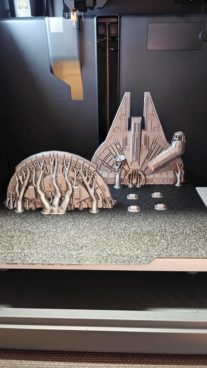 3D Printed Millennium Falcon - Etsy