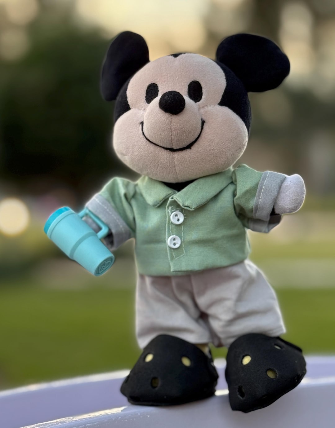 Nuimos Disney Park Epcot - Cast Member Collection - Etsy