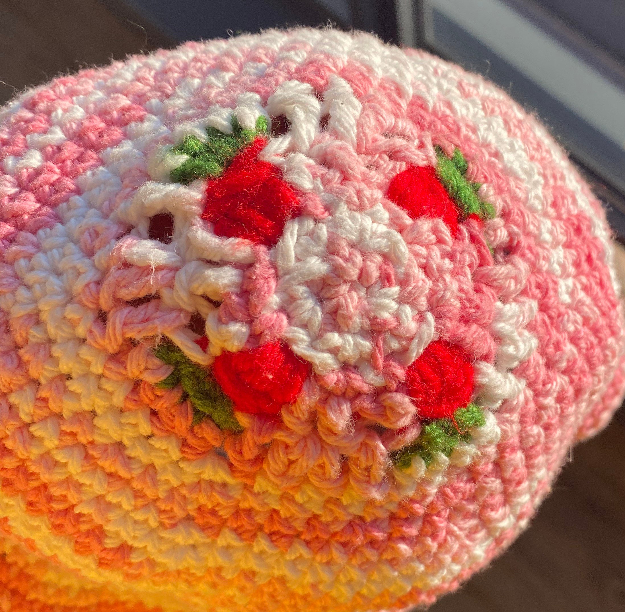 Crochet PATTERN: Strawberry Bucket Hat - Etsy