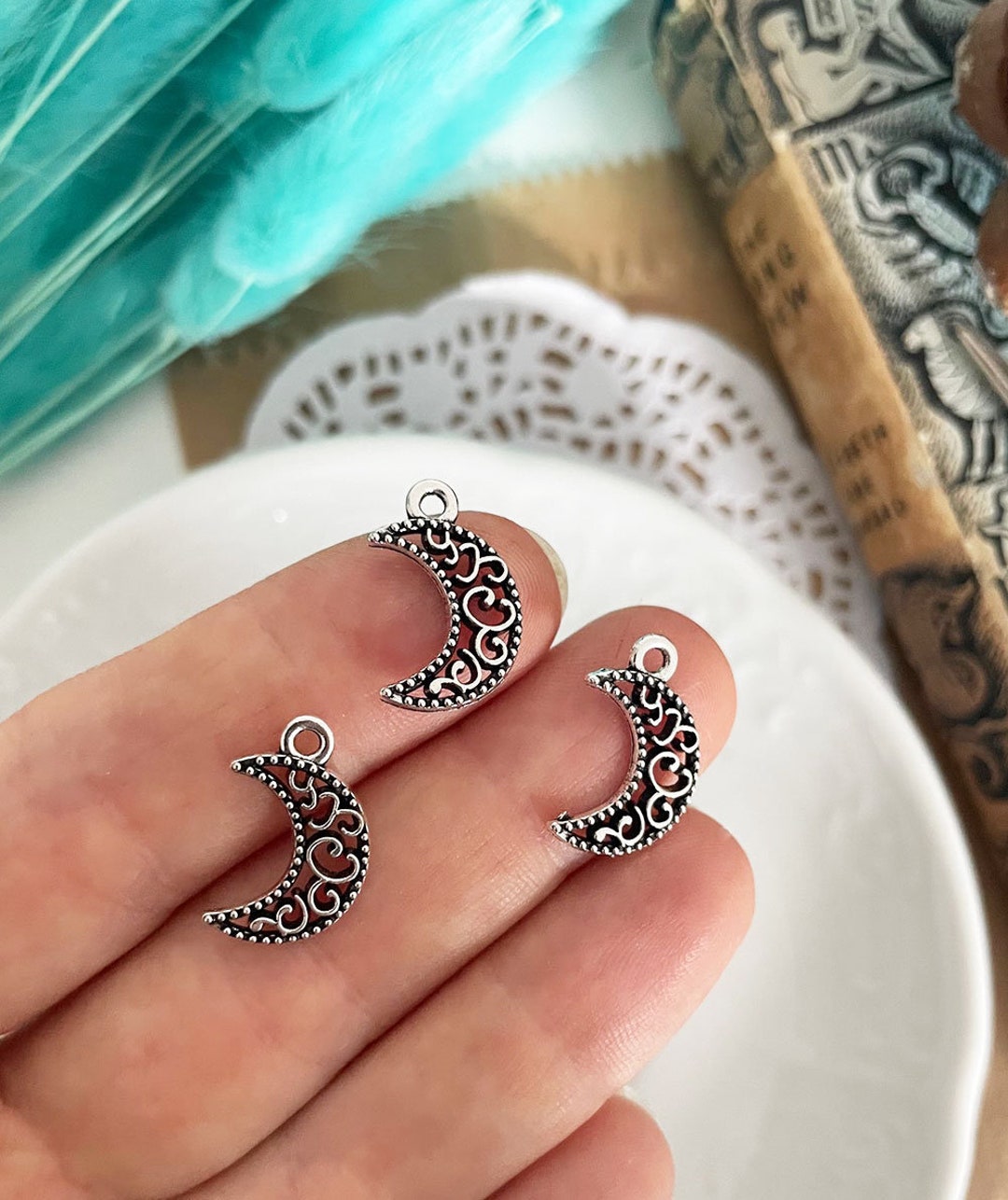 US Seller, 5 Pcs Moon Pendant, Filigree Moon, Craft Supplies, for Resin ...