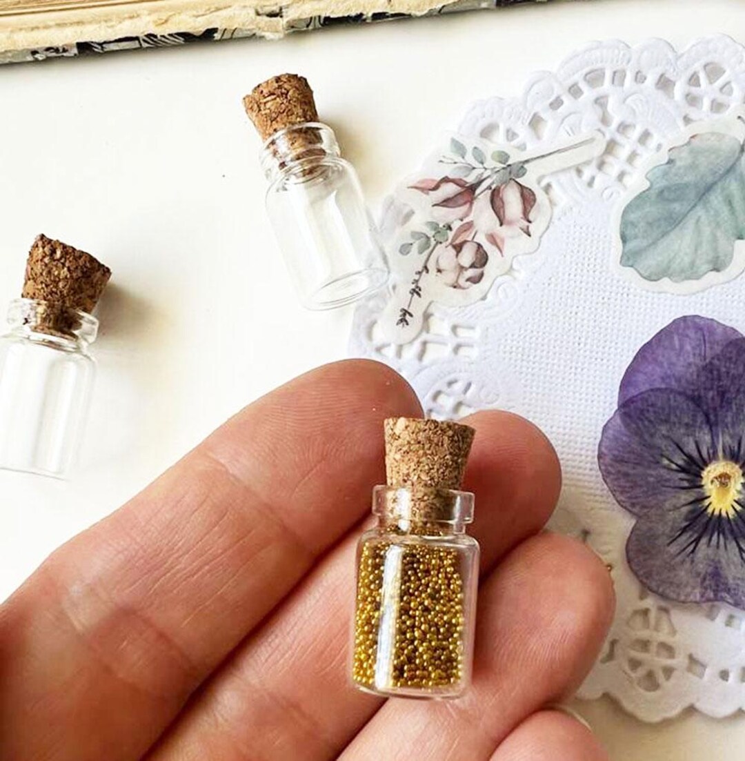 5 Pcs Mini Glass Bottles With Cork, Tiny Wish Jars, Small Potion ...