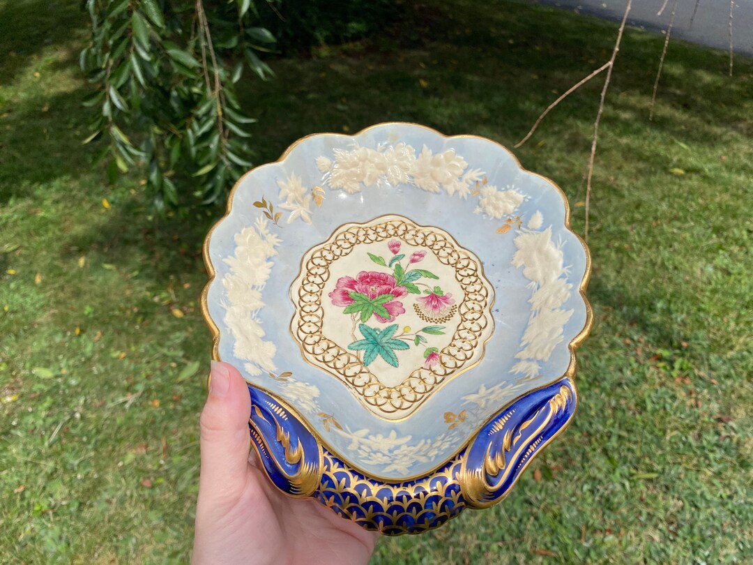Antique Light Blue Clamshell Plate With Floral Motif, Gold Trim, Cobalt ...