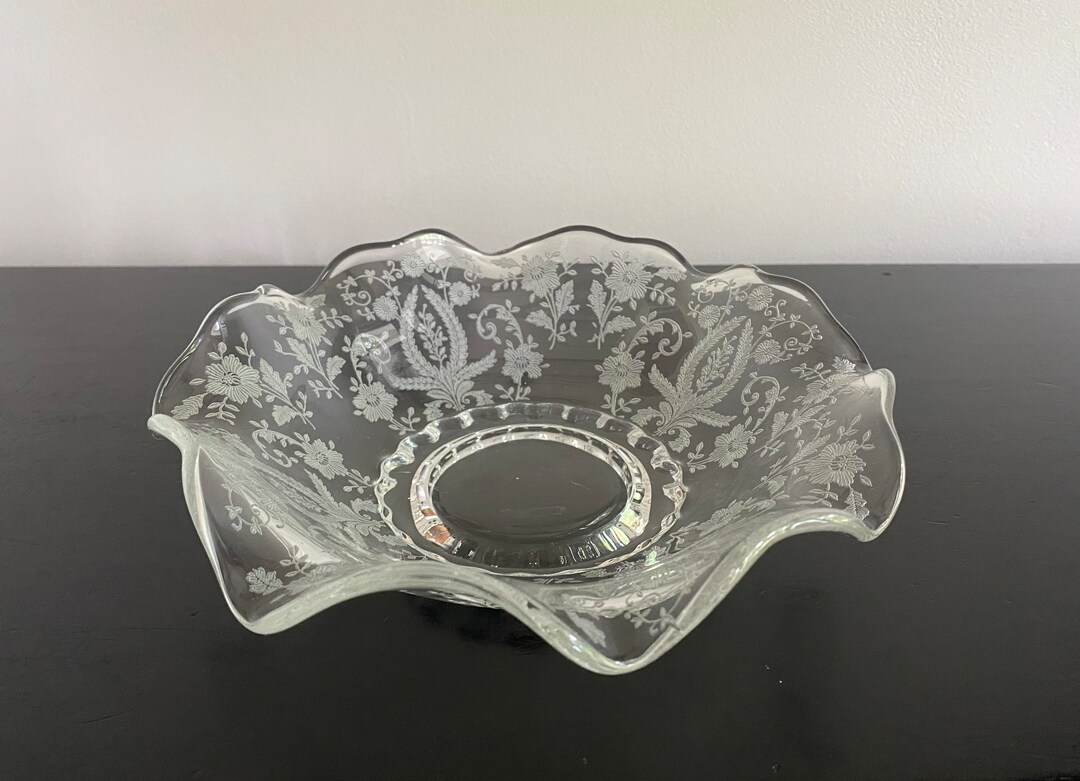 Vintage Viking Glass "prelude" Pattern Etched Floral Bowl - Etsy