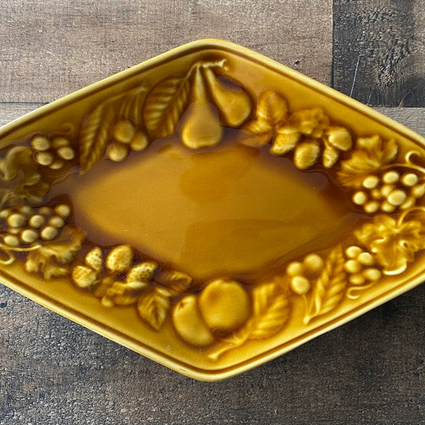 Crown Ware - Etsy