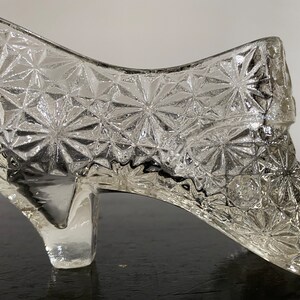 Vintage Clear Daisy and Button Glass Slipper, Glass Shoe Figurine ...