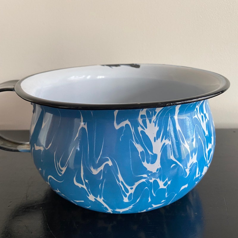 Vintage Chamber Pot - Etsy