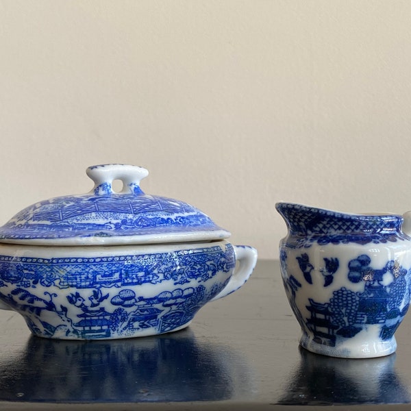 Flow Blue Pitcher - Etsy