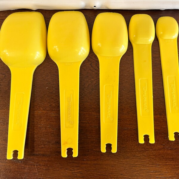 Tupperware Yellow Measuring Spoons - Etsy