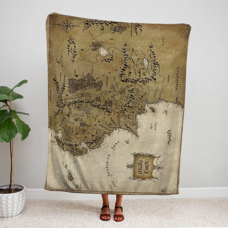 Middle Earth - Etsy