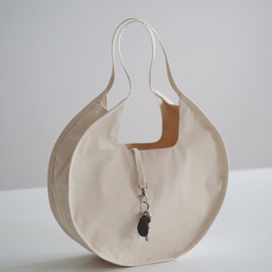 Round Bag With a Pouch | Sewing Pattern | One Size - Etsy