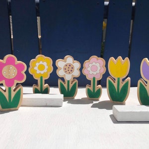 FARMHOUSE Wooden Flower, 4 Inch, Spring Decor, Stand up Daisy/tulips ...