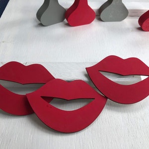 Wood Colored LIPS, Fun, Wood Cutouts, Decorative MAGNETS XOXO - Etsy