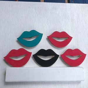 Wood Colored LIPS, Fun, Wood Cutouts, Decorative MAGNETS XOXO - Etsy