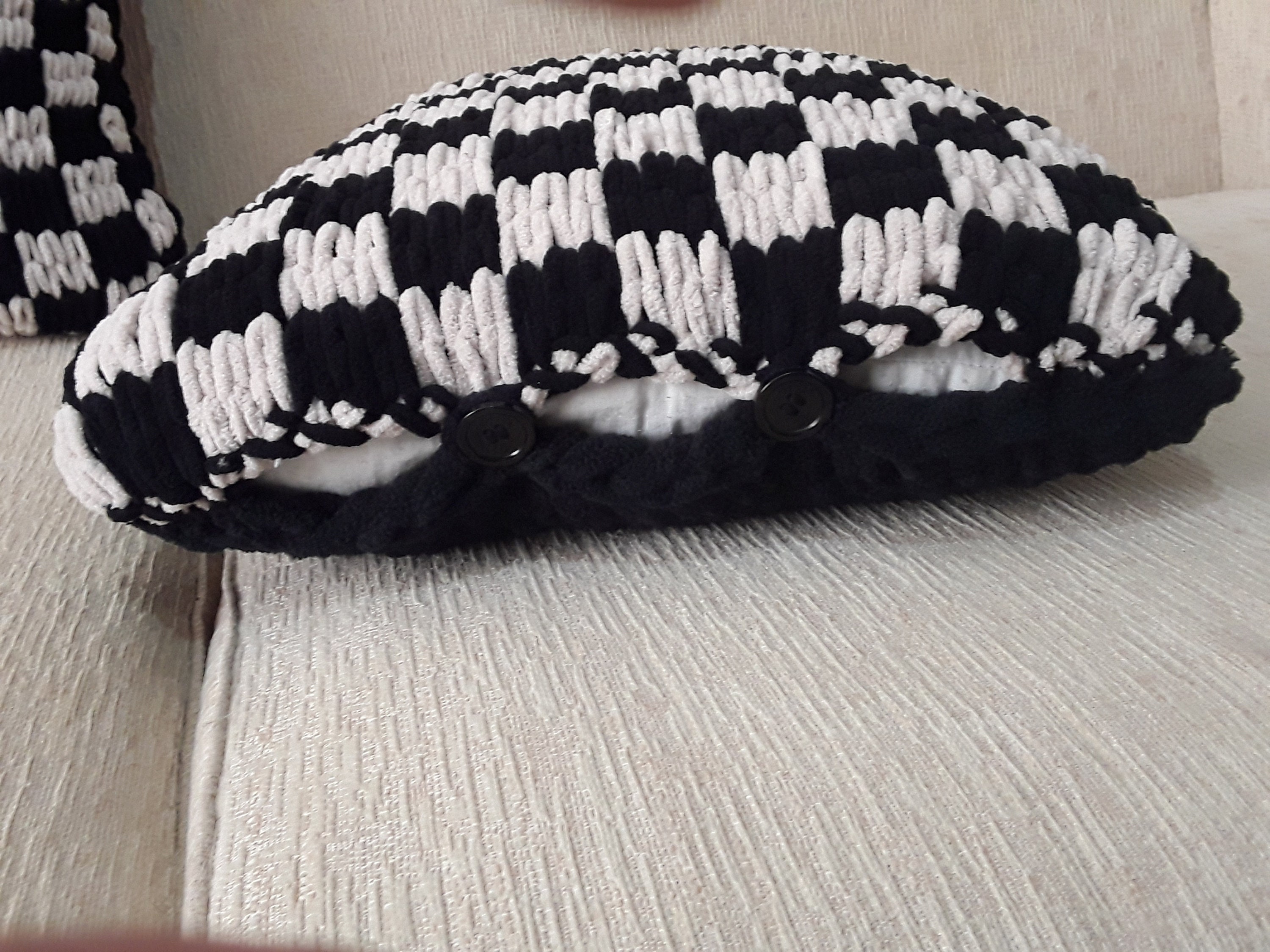 Knit Black White Checkered Pillow, Plaid Pillowcase, Chess Pattern ...