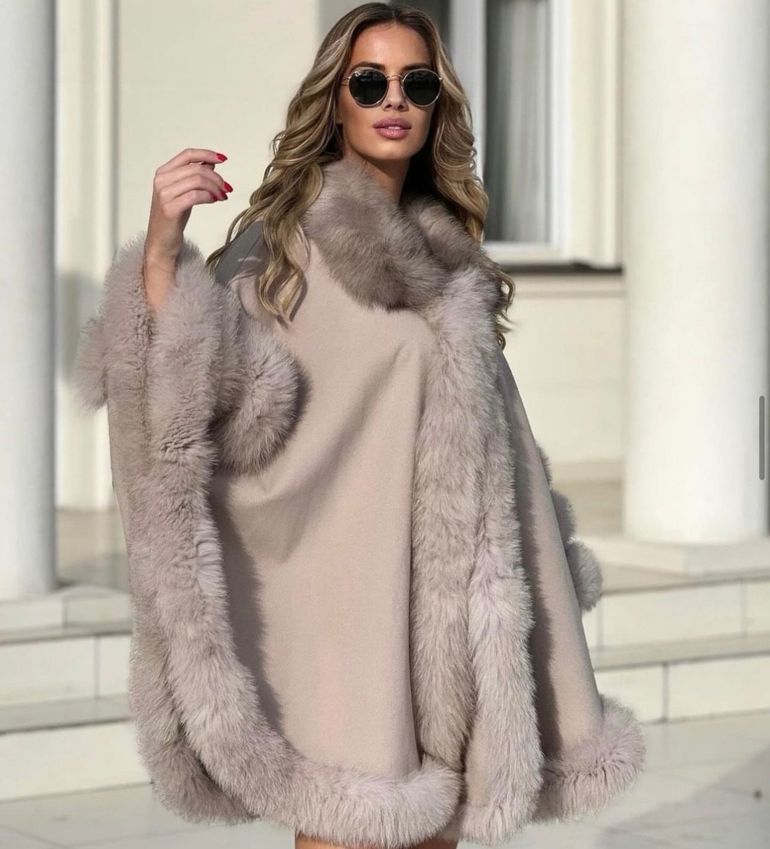 Luxury Ponchos With Amazing Fox Fur. - Etsy