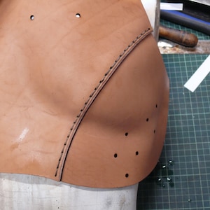 DIY Leather Armor Pattern: Female Witcher Cuirass - LARP Medieval ...