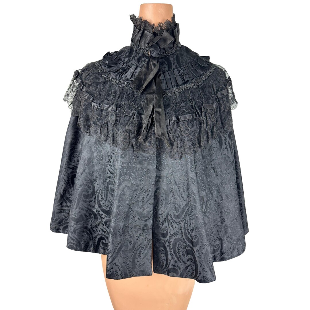 Antique Victorian Cape Mantle BLACK Silk Lace Beaded EXCELLENT ...