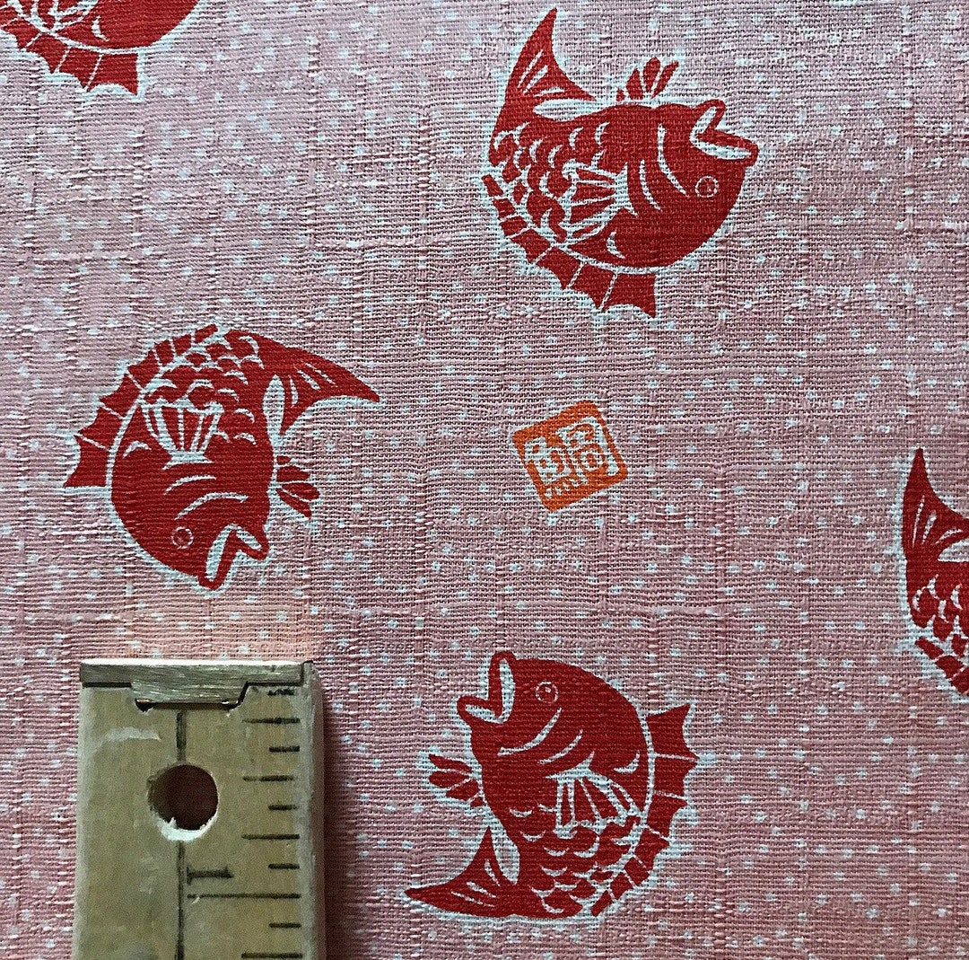 Red 鯛 Fish Pink Dobby Cotton Fabric Made in Japan - Etsy