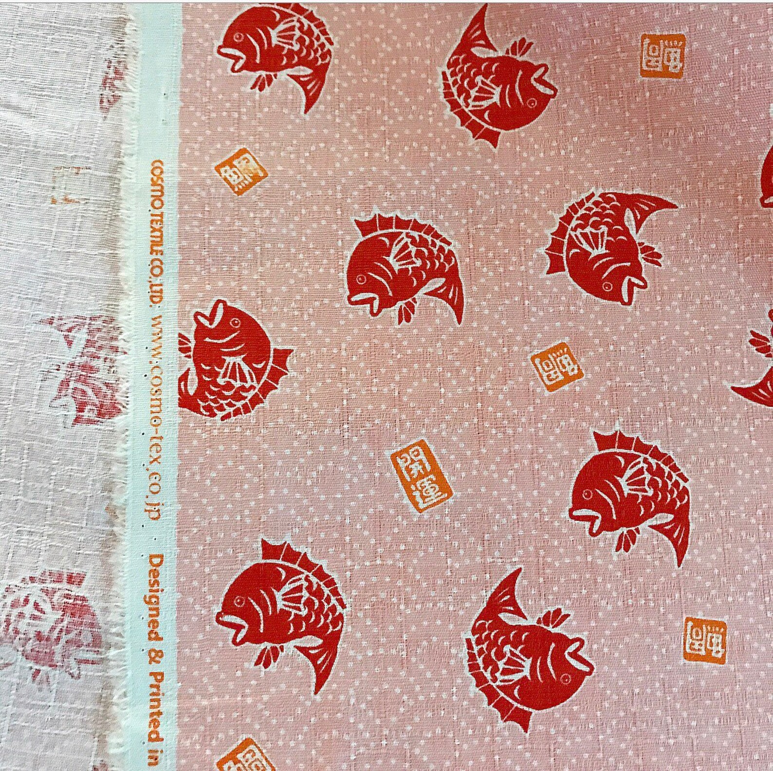 Red 鯛 Fish Pink Dobby Cotton Fabric Made in Japan - Etsy