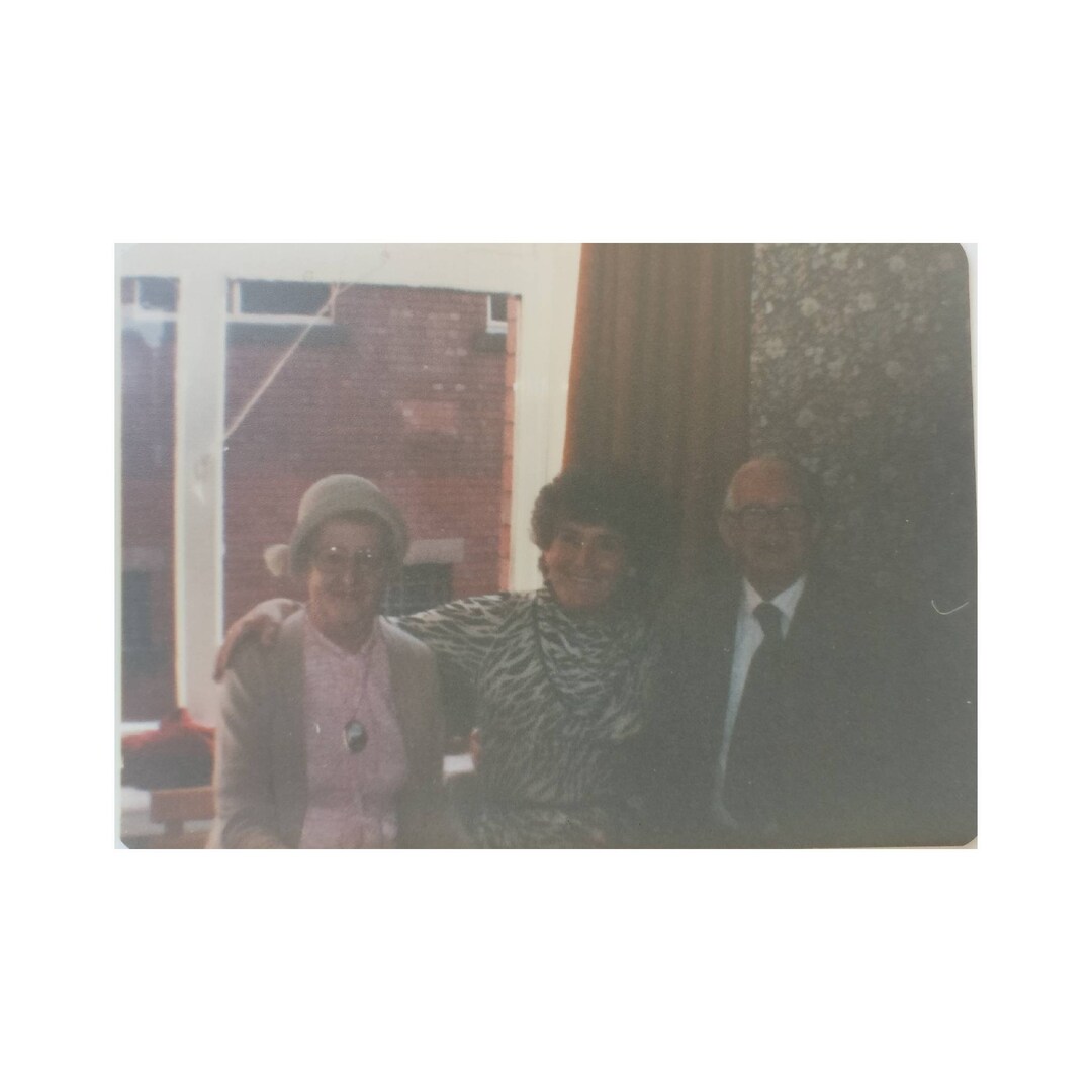 Vintage Colour Photo Smiles All Round Original Photo - Etsy