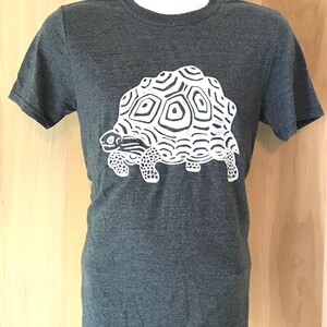 Tortoise Blue T-shirts Unisex Men Sizes Desert Animal Lovers Gift ...