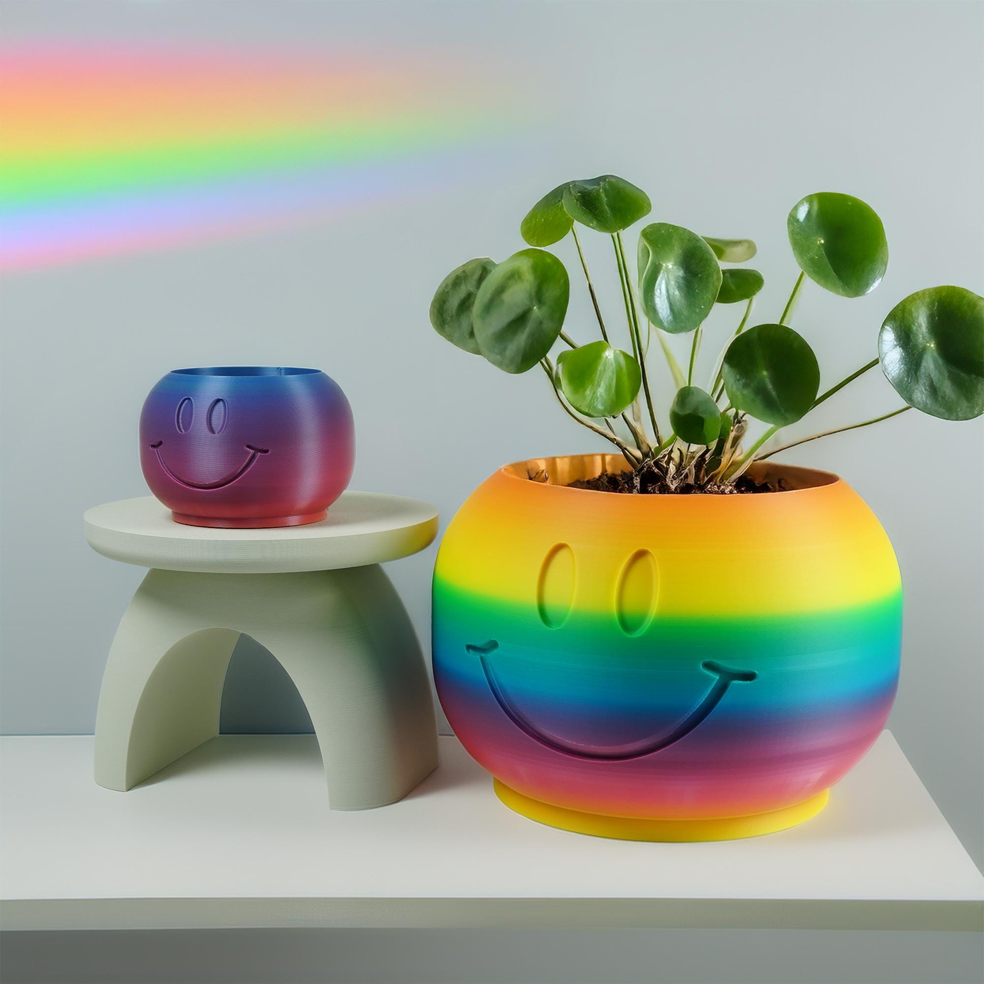 Smiley Face Plant Pot With Drainage and Drip Tray – Cute Ghibli Decor ...