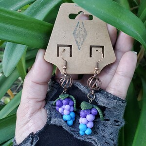 Jazbay Grapes Alchemy Ingredient Skyrim Red Copper Elder - Etsy