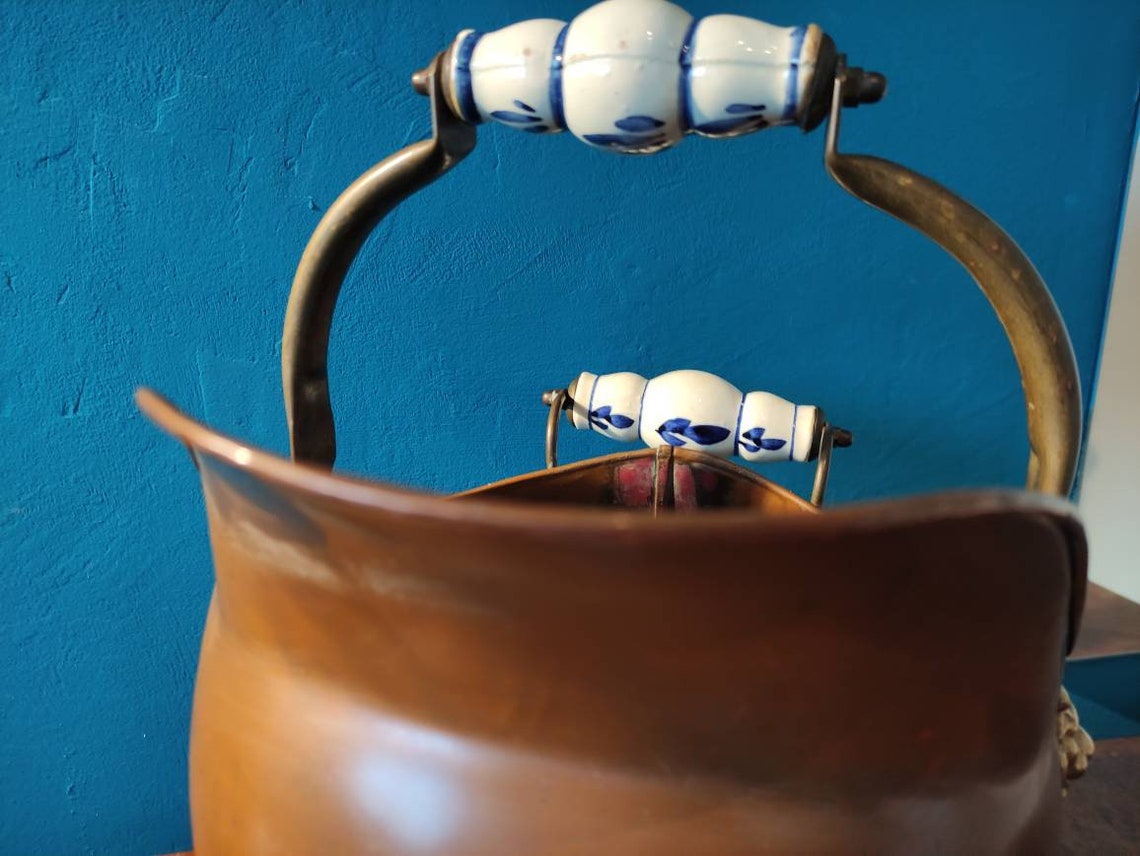 Vintage 1970s Brass and Copper Lion Scuttle Bucket - Etsy