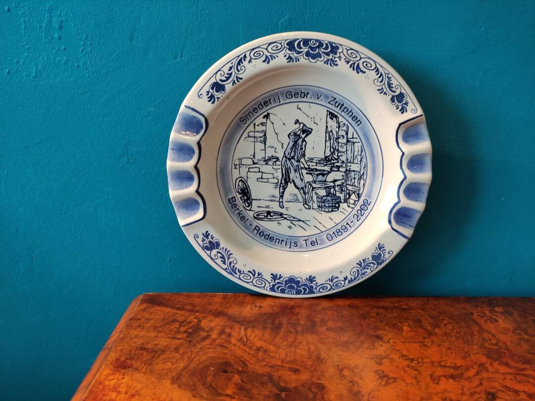 Large Vintage Delft Blue Ashtray - Etsy