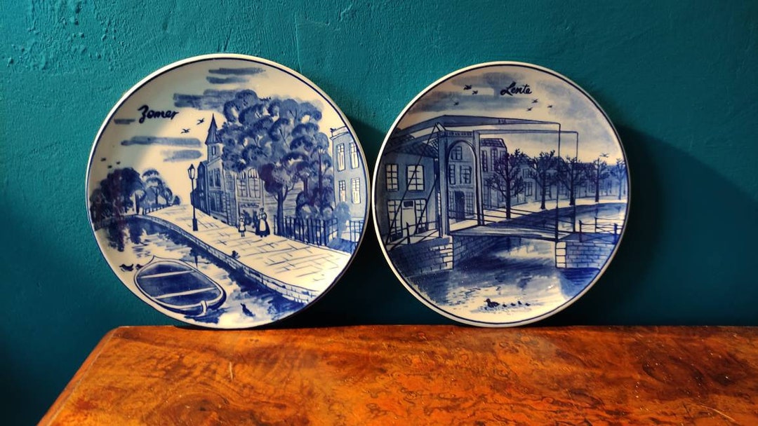 Vintage Set of Four Delft Blue Plates - Etsy