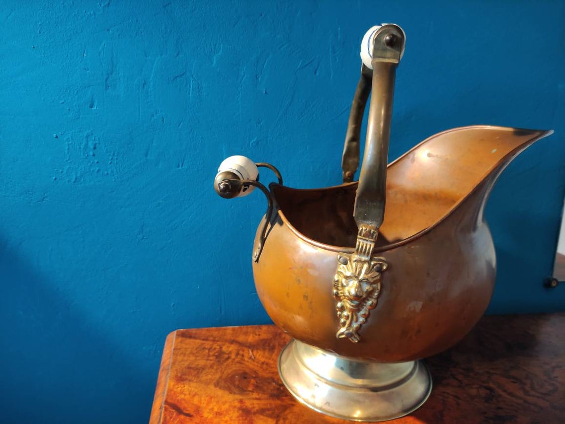 Vintage 1970s Brass and Copper Lion Scuttle Bucket - Etsy