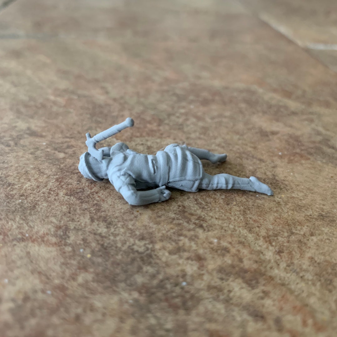 Dead Guard axe to Head Miniature for Rpg/tabletop Games dnd, D&D ...