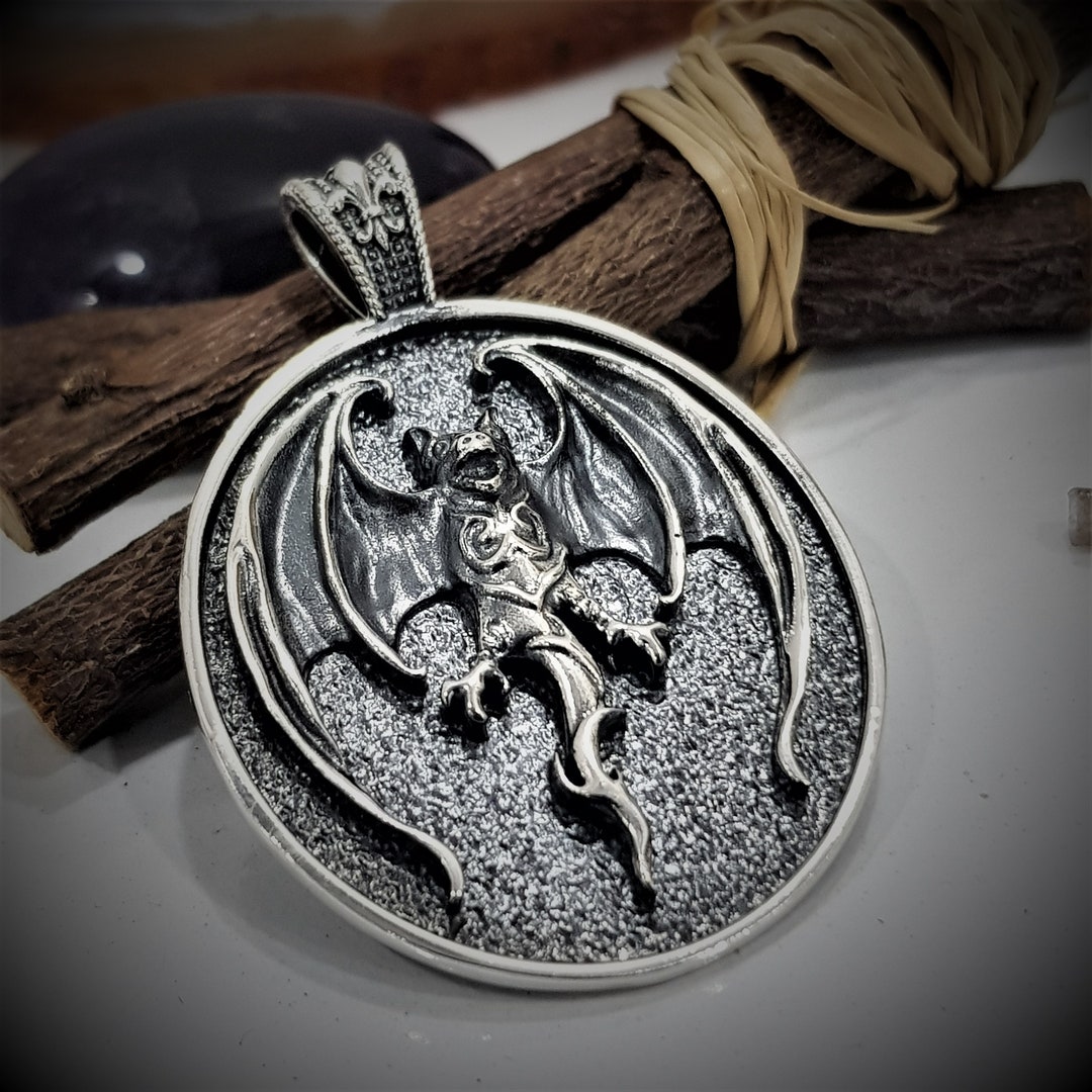 3D Holywood Vampire Pendant Oval X Large Limited Edition,sterling ...