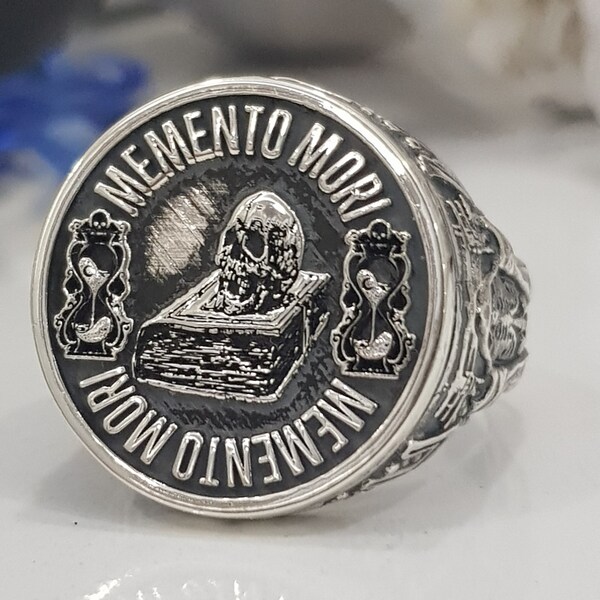 Memento Mori Ring - Etsy