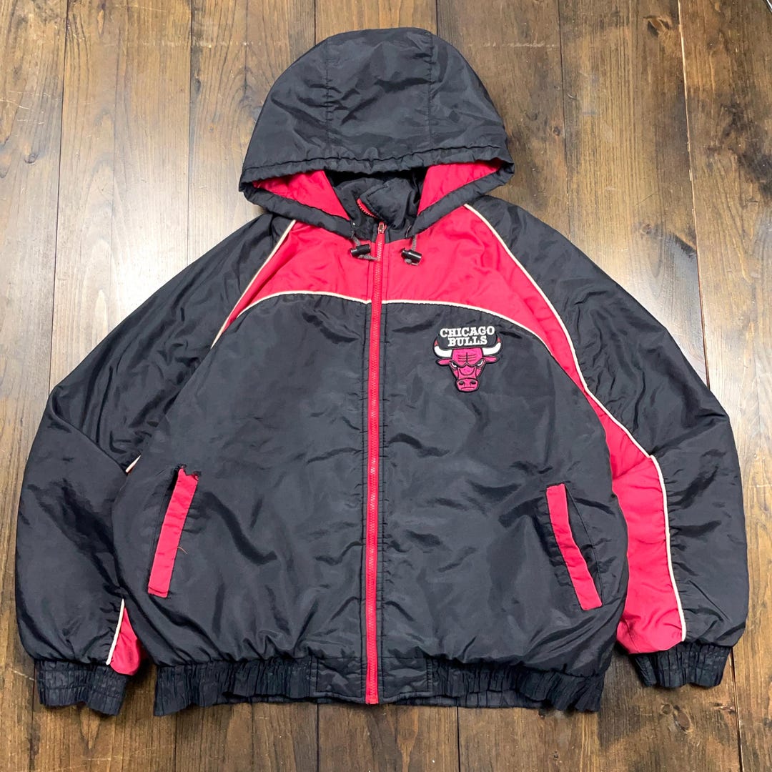 Vintage 1990s Chicago Bulls NBA Varsity Athletic Puffer Jacket / Tag ...