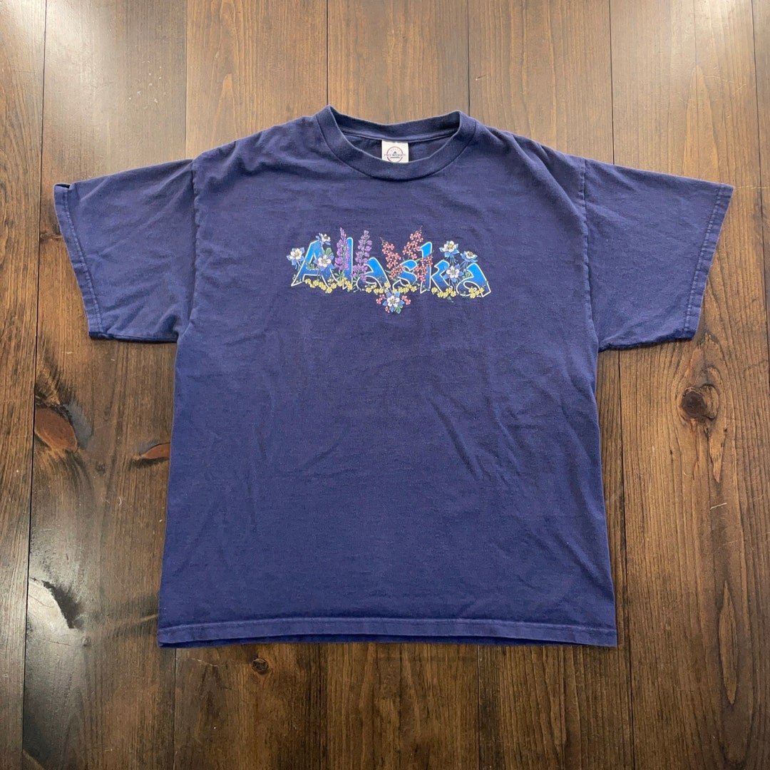 Vintage 1990s Alaska Floral Flowers Travel Souvenir Graphic Shirt ...