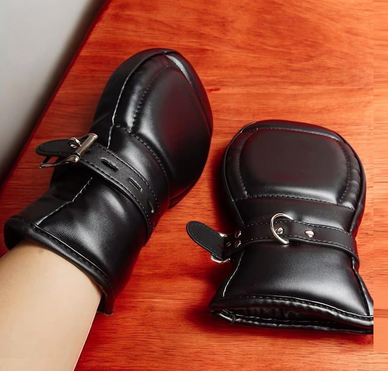 Leather Padded Bondage Mittens, Puppy Pet Play Bdsm Glove Restraints ...