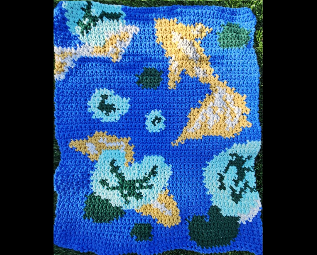 Koi Fish and Lily Pads Tapestry Crochet Pattern - Wall Hanging Tote Bag ...