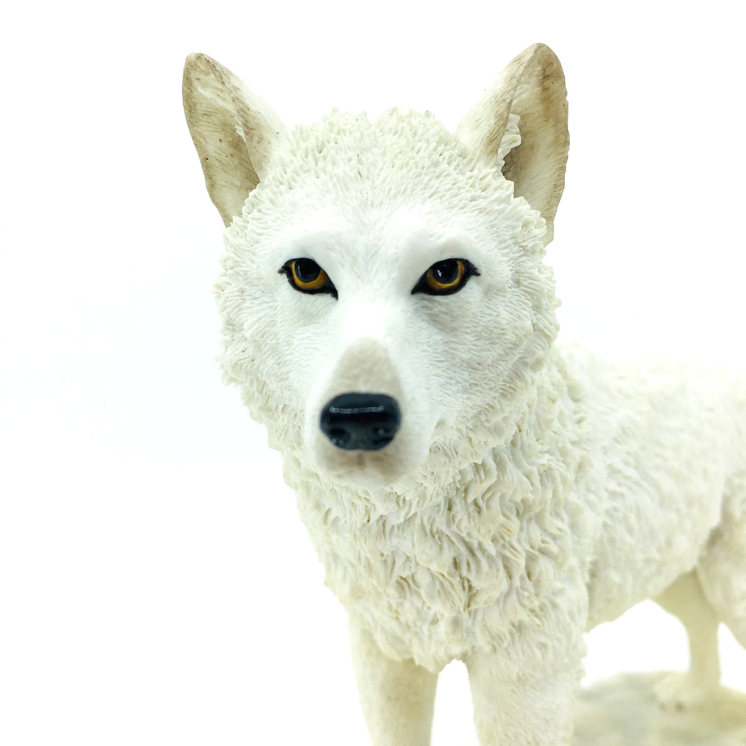 White Wolf Statue | Arctic Wolf Figurine | Ghost Direwolf Collectible ...