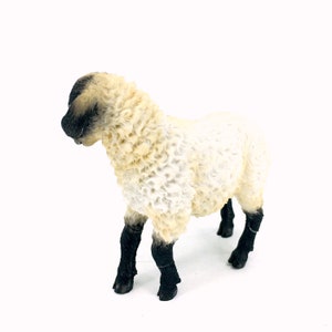 5" Lamb Figurine | Lamb Decor | Animal Figurines for Desk - Etsy