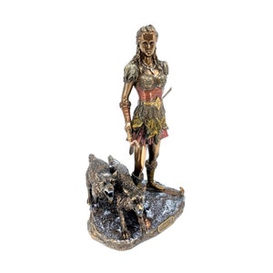 Skadi Statue | Norse Mythology Goddess | Altar | Pagan - Etsy