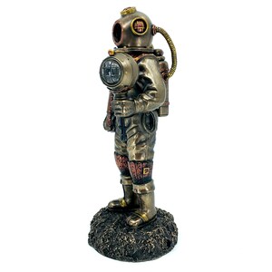 Steampunk Diver Statue With Mini Lamp | Steampunk Decor | Scuba Diving ...