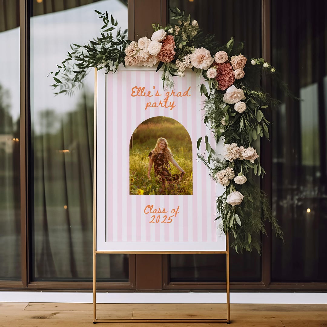 Senior Picture Graduation Party Sign, Printable Grad Party Sign, Class ...