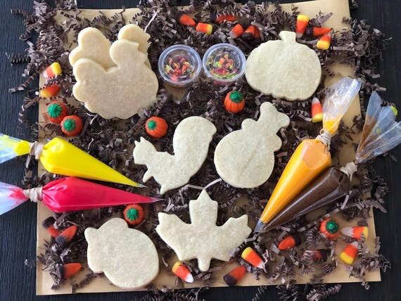 Best Fall Cookie Decorating Kits - Mom. Wife. Busy Life.