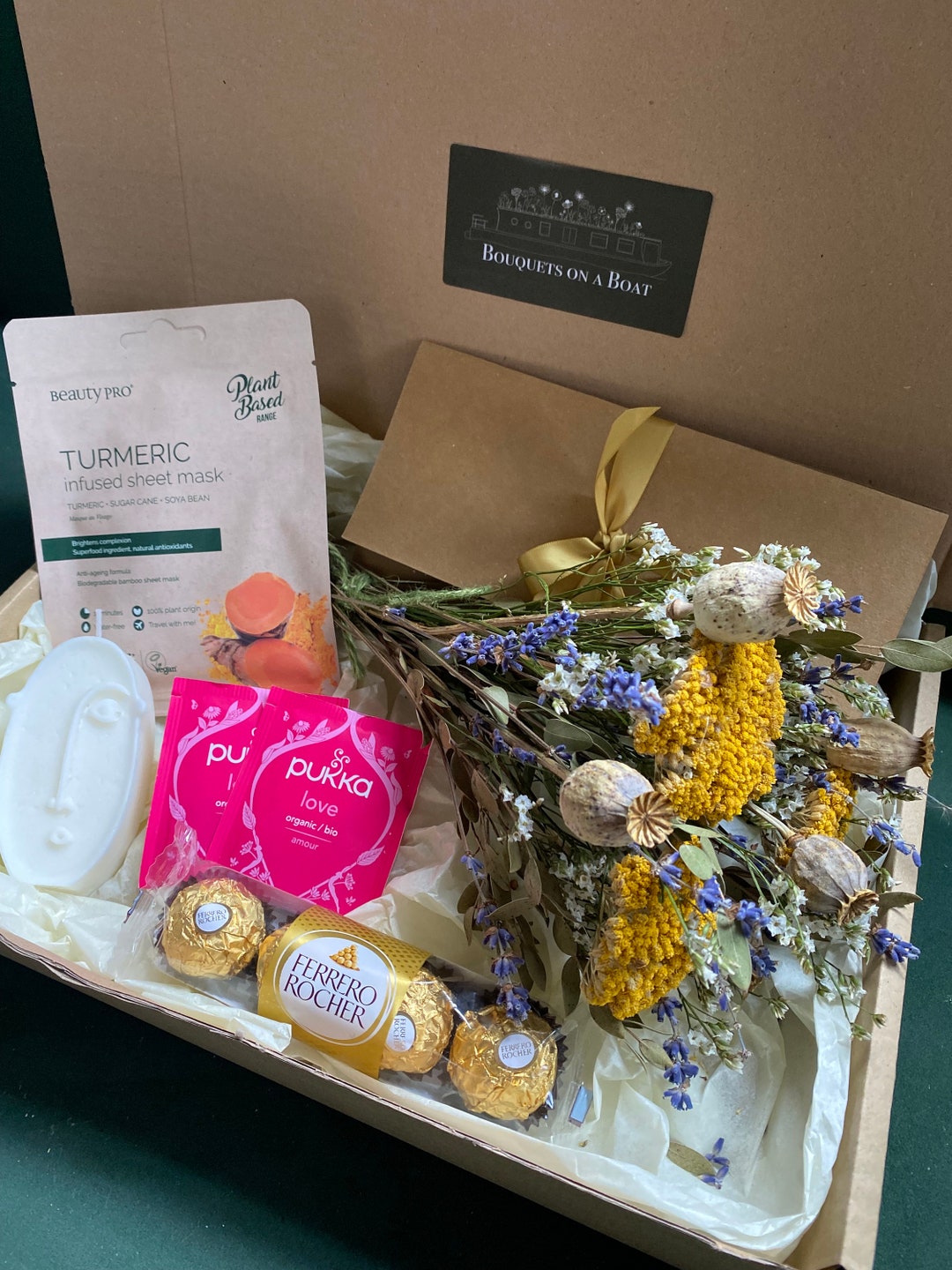 Self-love Box | Pamper Box | Care Box | Unisex Gift Box | Pick Me up ...