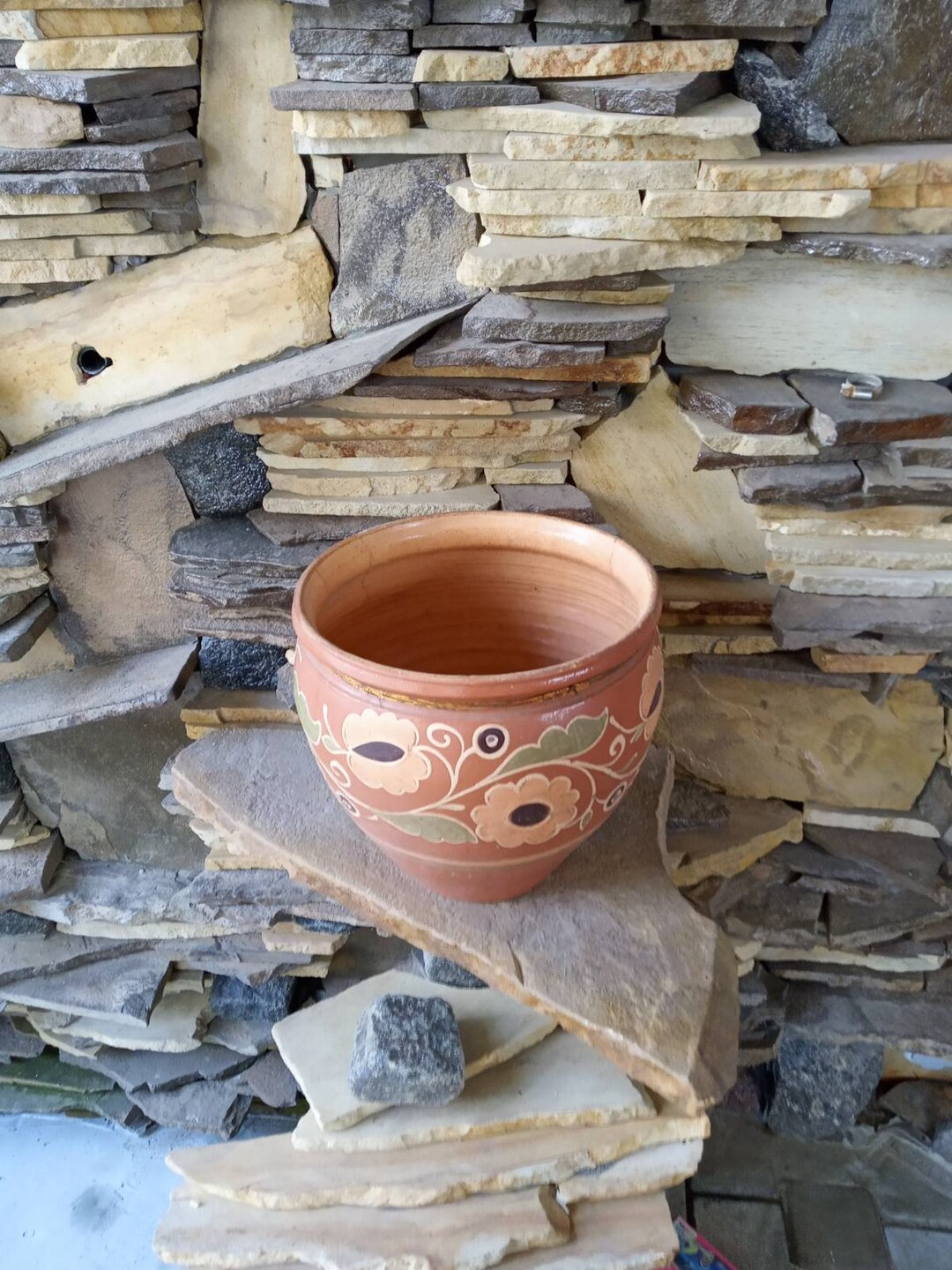 A Large Ancient Vessel Made of Tarakot-coloured Clay.beautiful Pot for ...