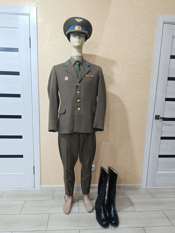 Soviet army officer uniform.Dress clothes in khaki co… - Gem