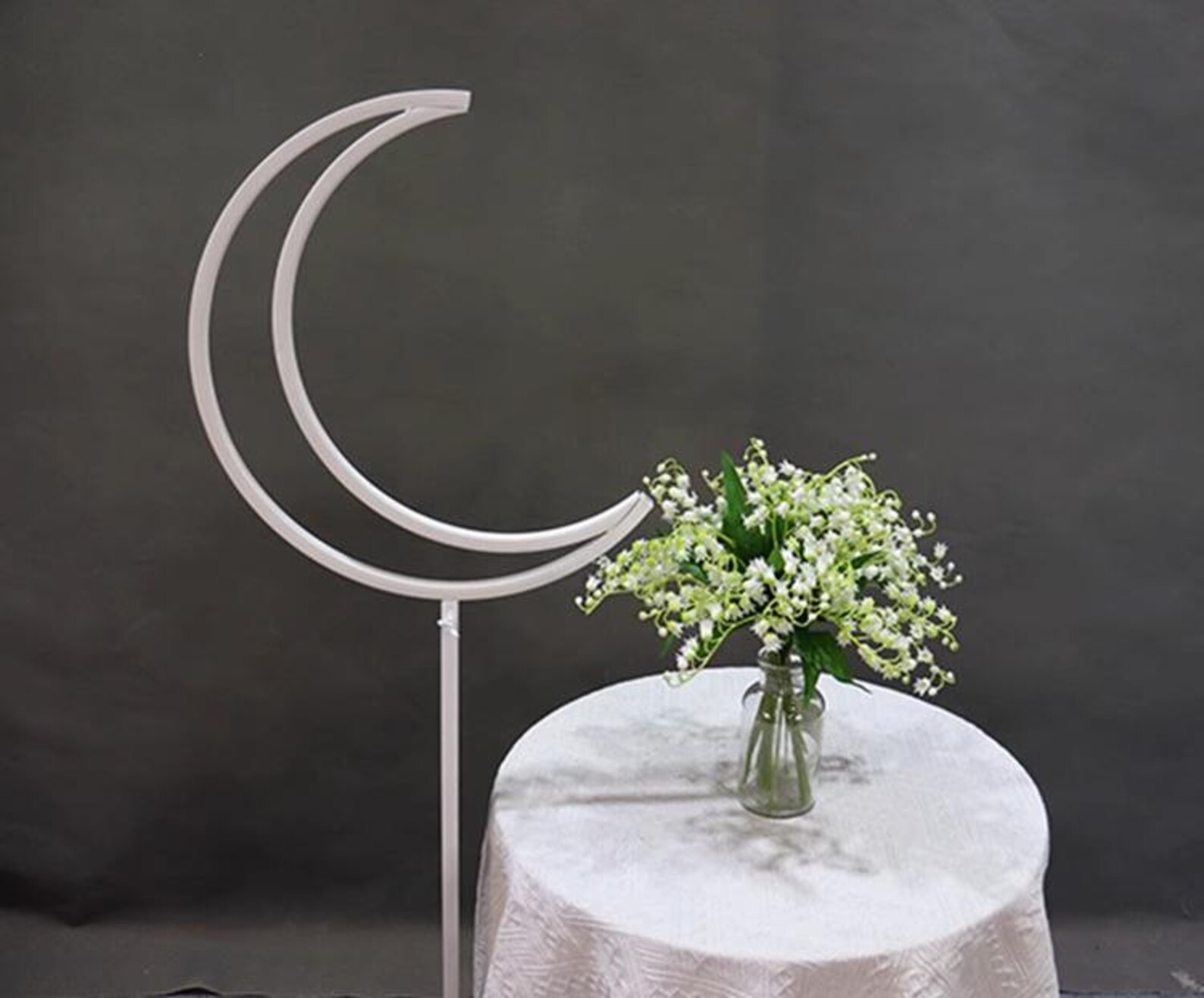 1PC Wedding Stage Moon Rack Centerpieces Flower Stand Iron Road Guide ...