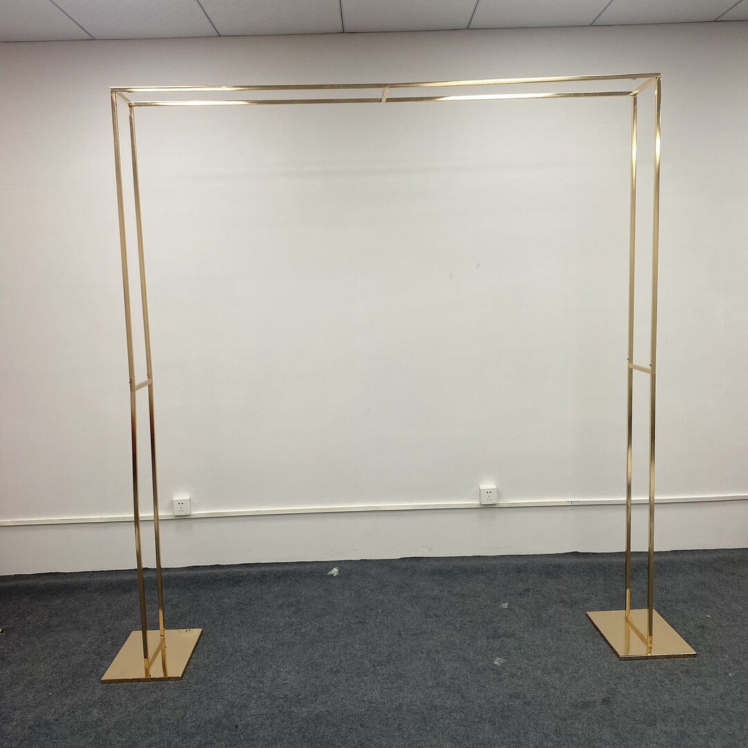 Shiny Gold Wedding Arch Outdoor Wedding Backdrop Arch Floral Arch Metal ...