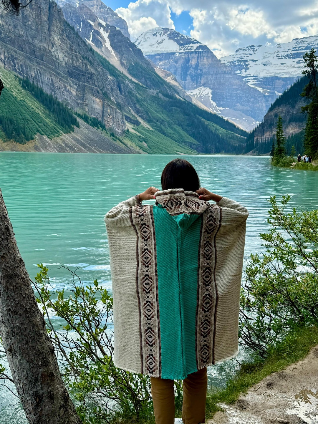 Hand Loom Wool Poncho, Indigenous Pattern, Mountain Adventure Wear ...